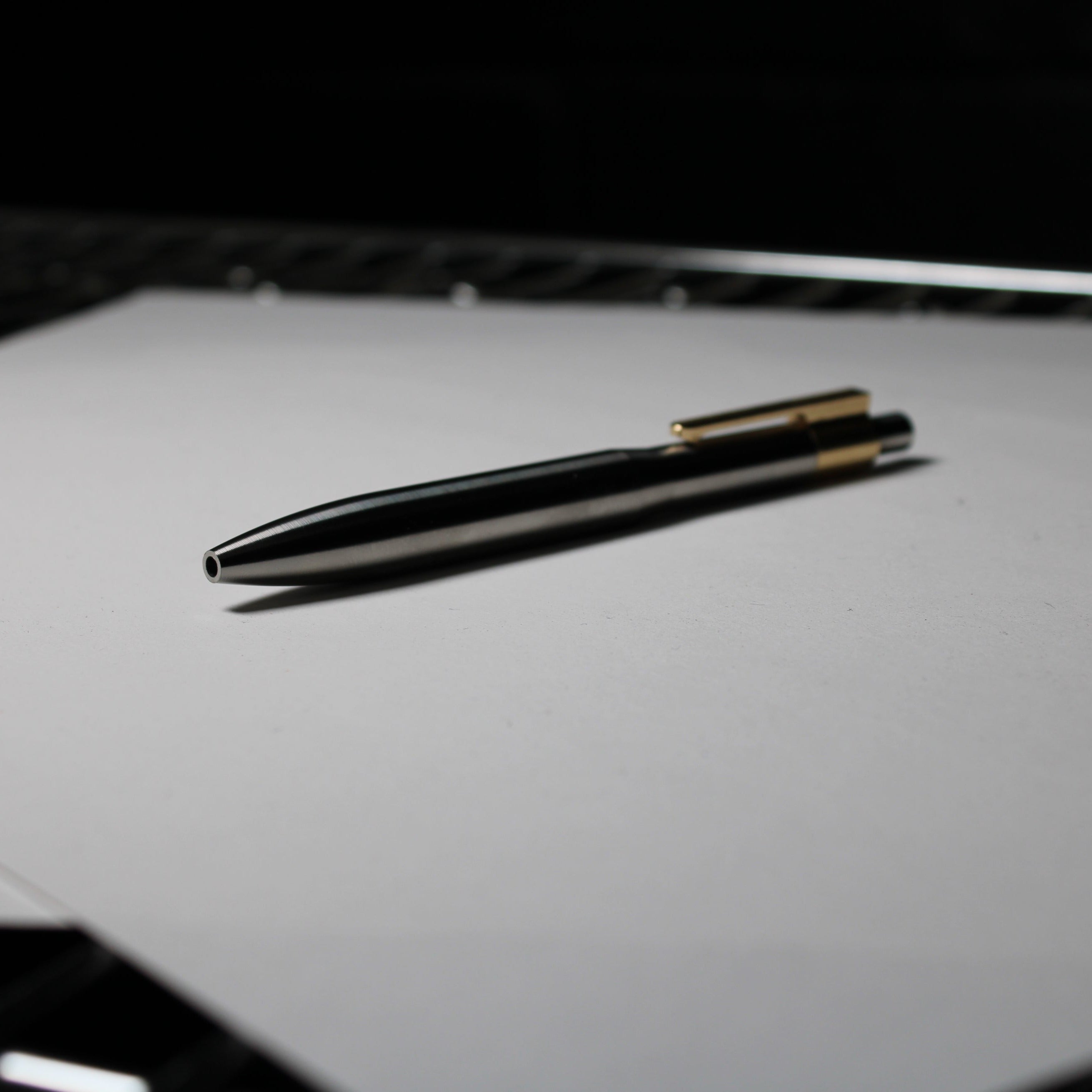 42 Click Pen - 6Al-4V Titanium - 464 Brass Clip – Autmog